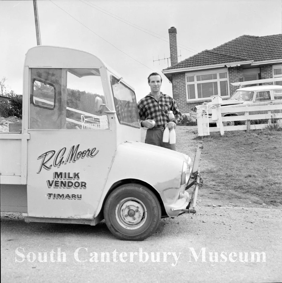 Mr Moore - Milkman | Record | DigitalNZ