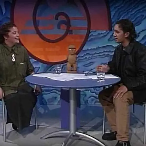 A kōrero with Riwia Fox, Māori NZSL interpreter | Record | DigitalNZ