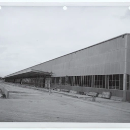 GMH Dandenong Plant: View of plant showing loading dock and depressed ...