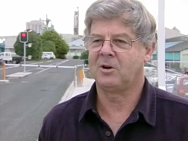 Kinleith strike | Record | DigitalNZ