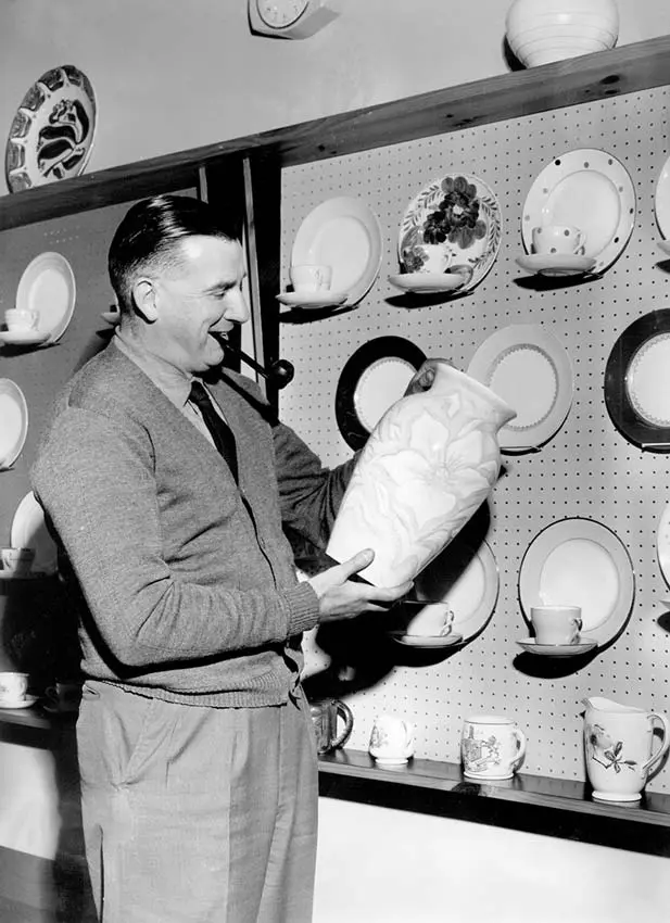 Tom Clark | Record | DigitalNZ