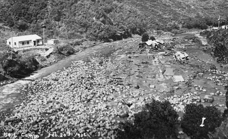 Flash flood, Kōpuawhara Stream, 1938 | Record | DigitalNZ