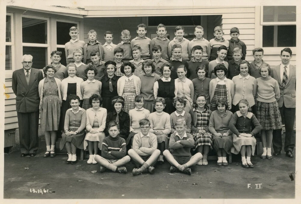 Oxford Crescent School; Form 2; 1961 | Record | DigitalNZ