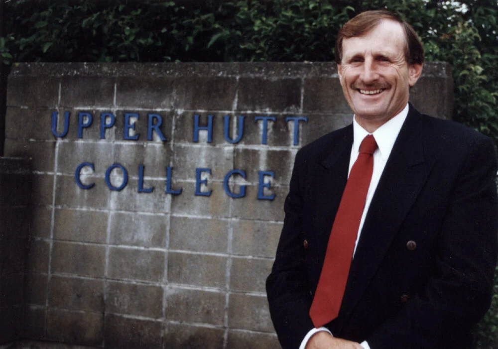 Upper Hutt College staff; principal Peter Lee. | Record | DigitalNZ