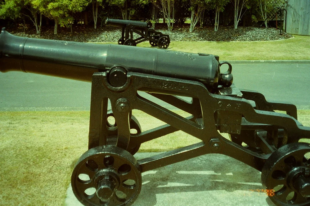 Trentham Camp guns; 24-pounder muzzle-loaders of 1855 | Record | DigitalNZ