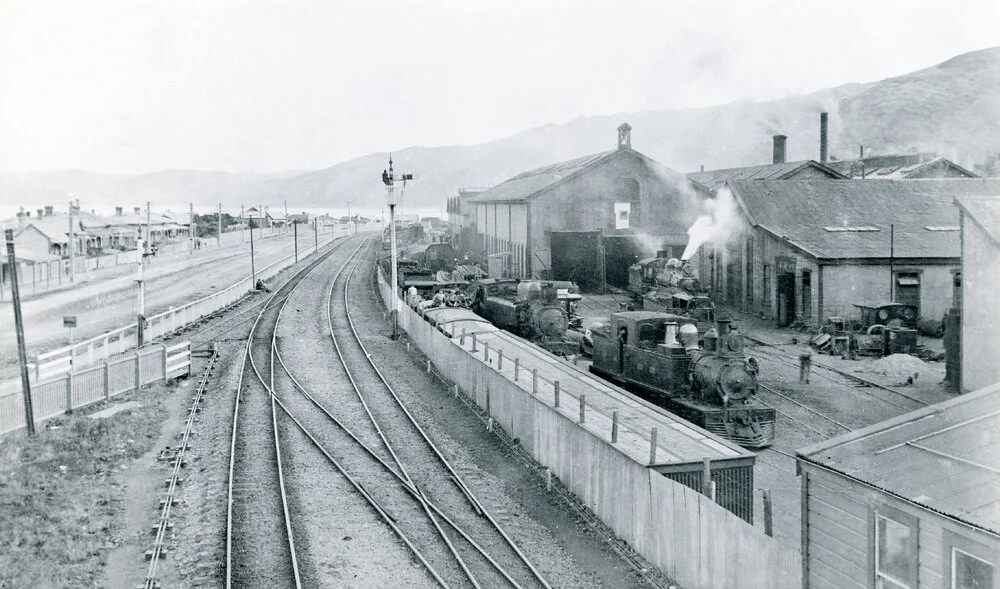 Petone railway workshops | Record | DigitalNZ