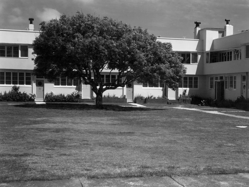 Berhampore Flats, Adelaide Road | Record | DigitalNZ