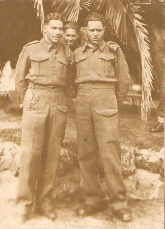 Watene Maraki with Mates | Record | DigitalNZ