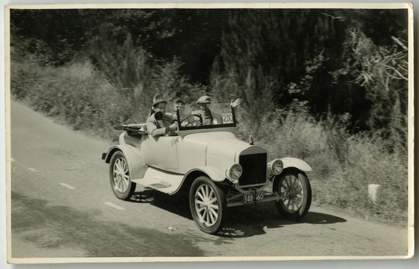 Vintage Car Rally | Record | DigitalNZ